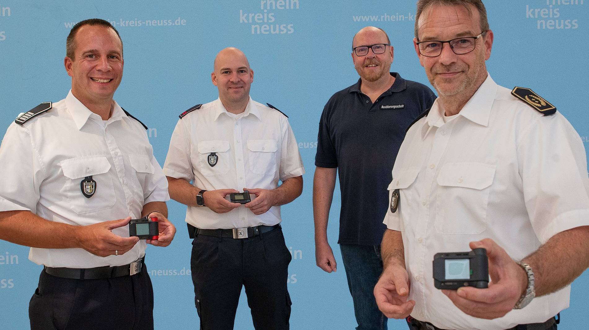 Rhein-Kreis Neuss: 3.900 neue digitale Meldeempfänger